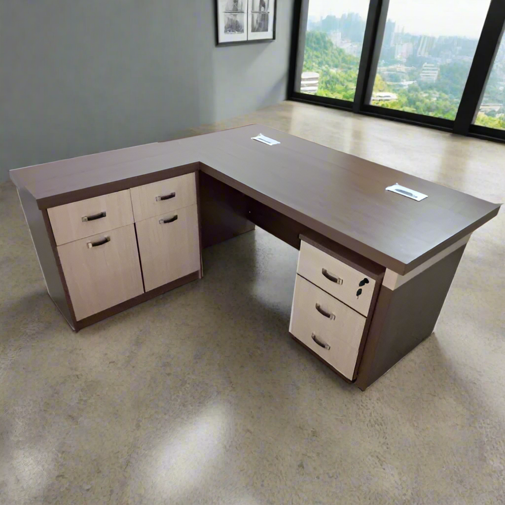 1.6 meter Executive Office Table @HOG Furniture place