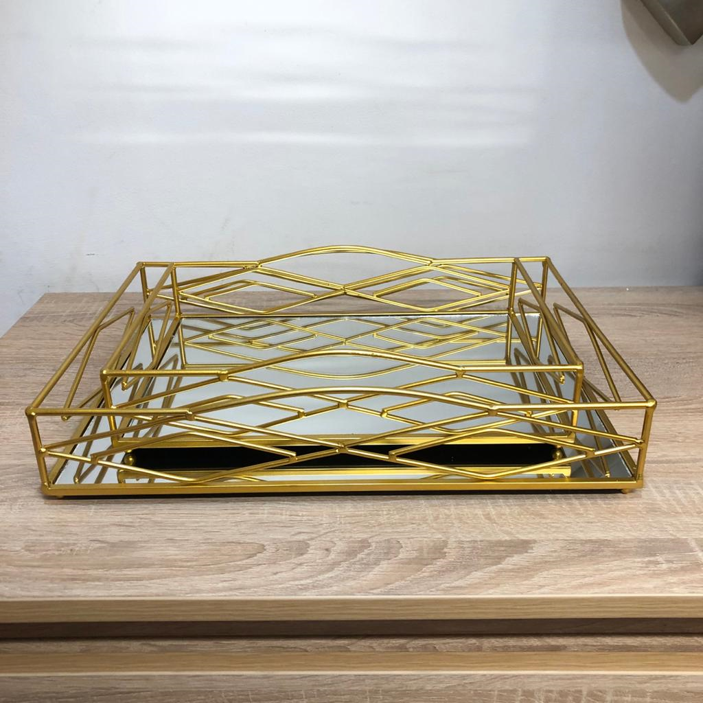 Kate and Laurel Mendel Rectangle Mirrored Tray 2 in 1