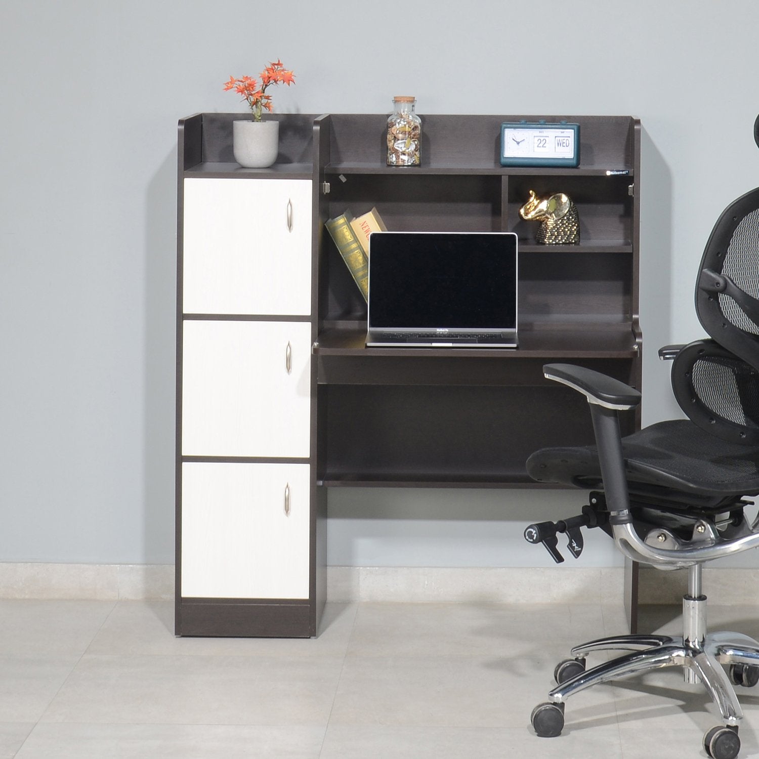 Study Table (Wenge/White). Order now at HOG place.